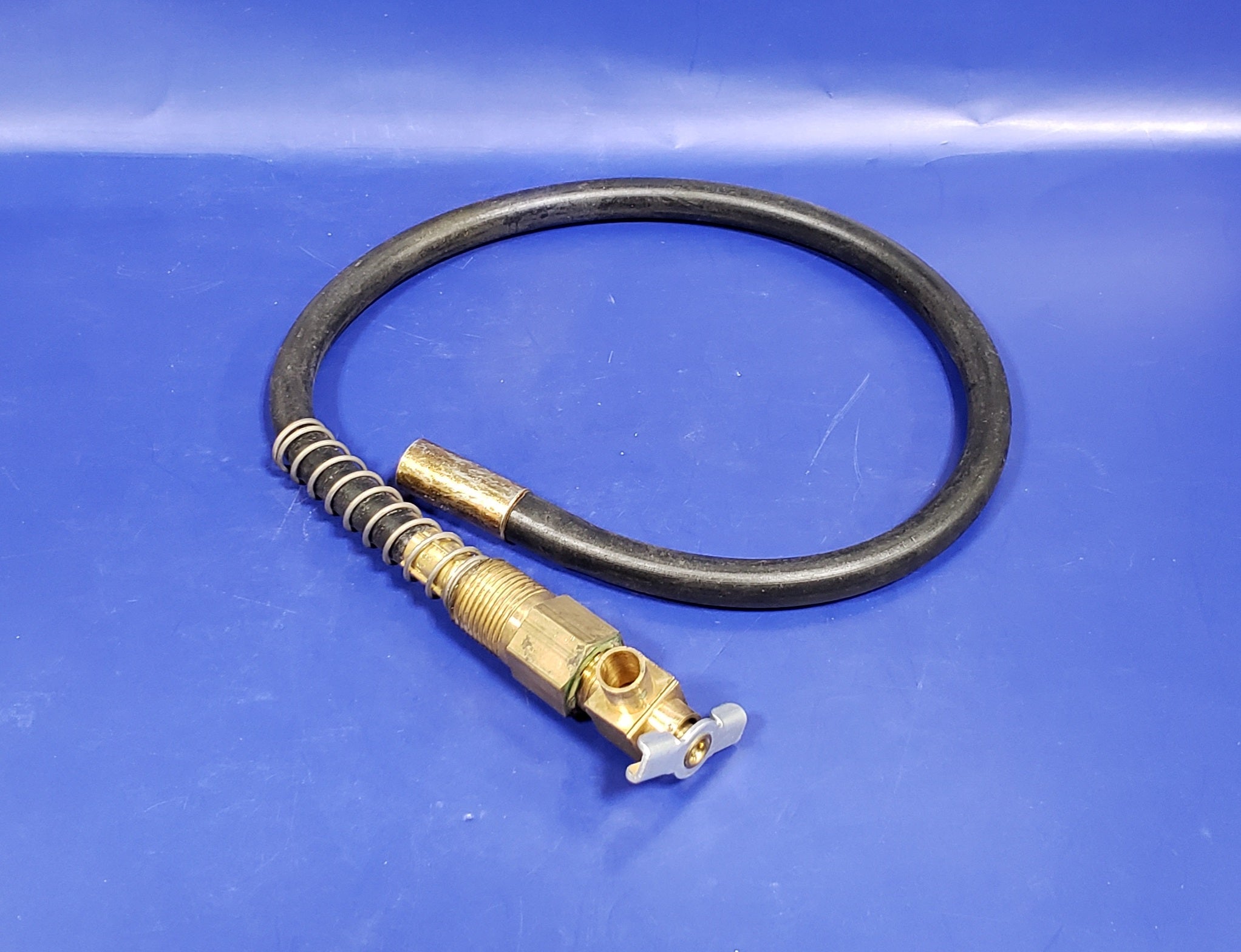 Z1541: TANK DRAIN BUCKET HIGH 18 IN. – Air Compressor Supply